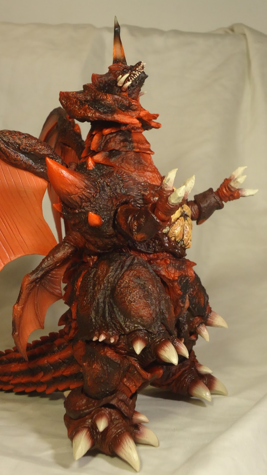 Import Monsters: Review: S.H. Monsterarts Destoroyah (Final/Perfect Form)