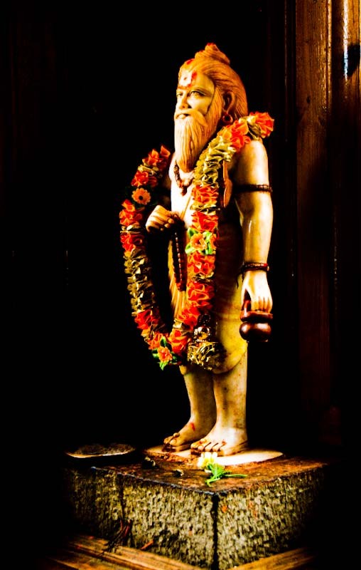 Unique Famous Temples: Manu Temple,Manali