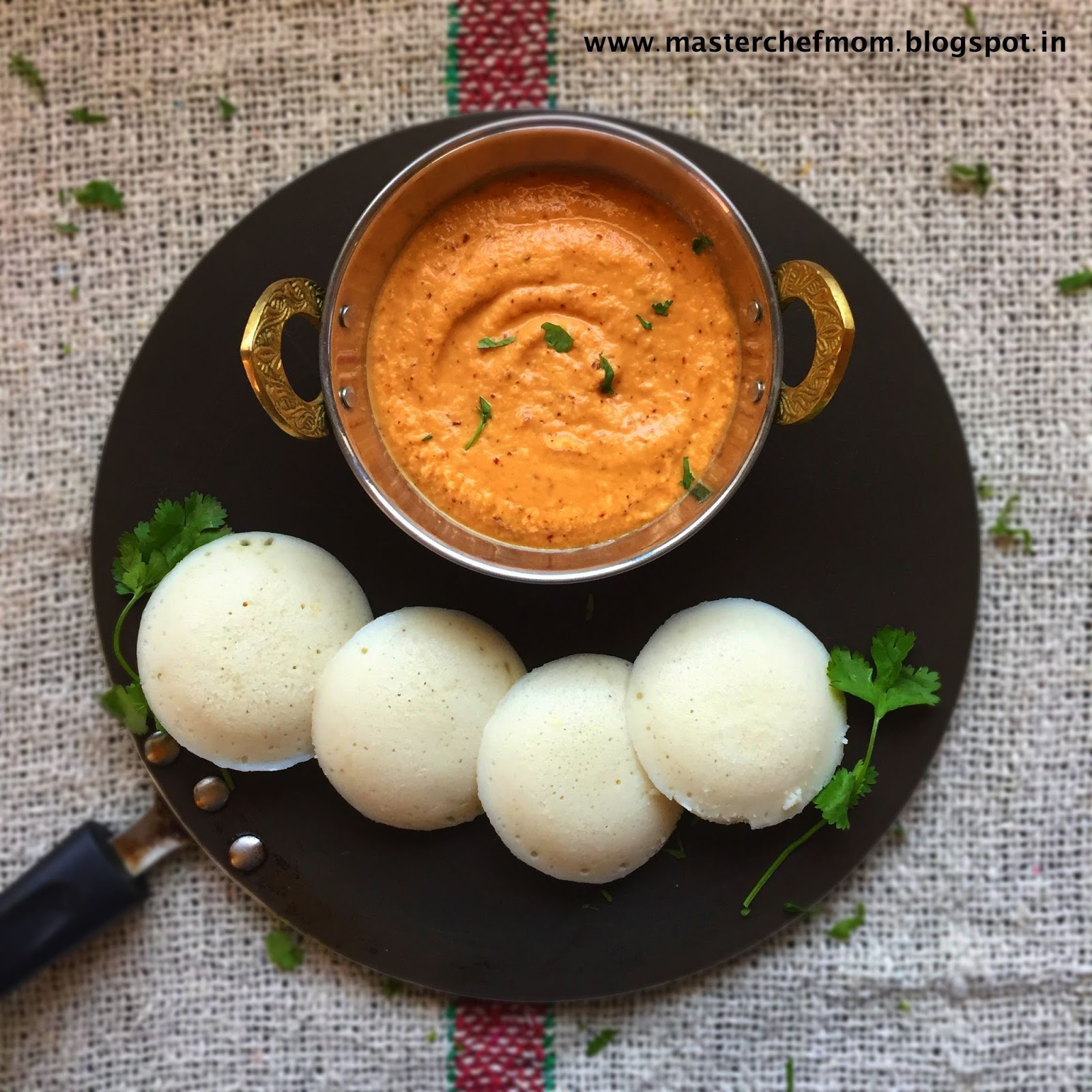 MASTERCHEFMOM: Kai Kuthal Arisi Idli | Hand Pounded Rice Idli Recipe ...