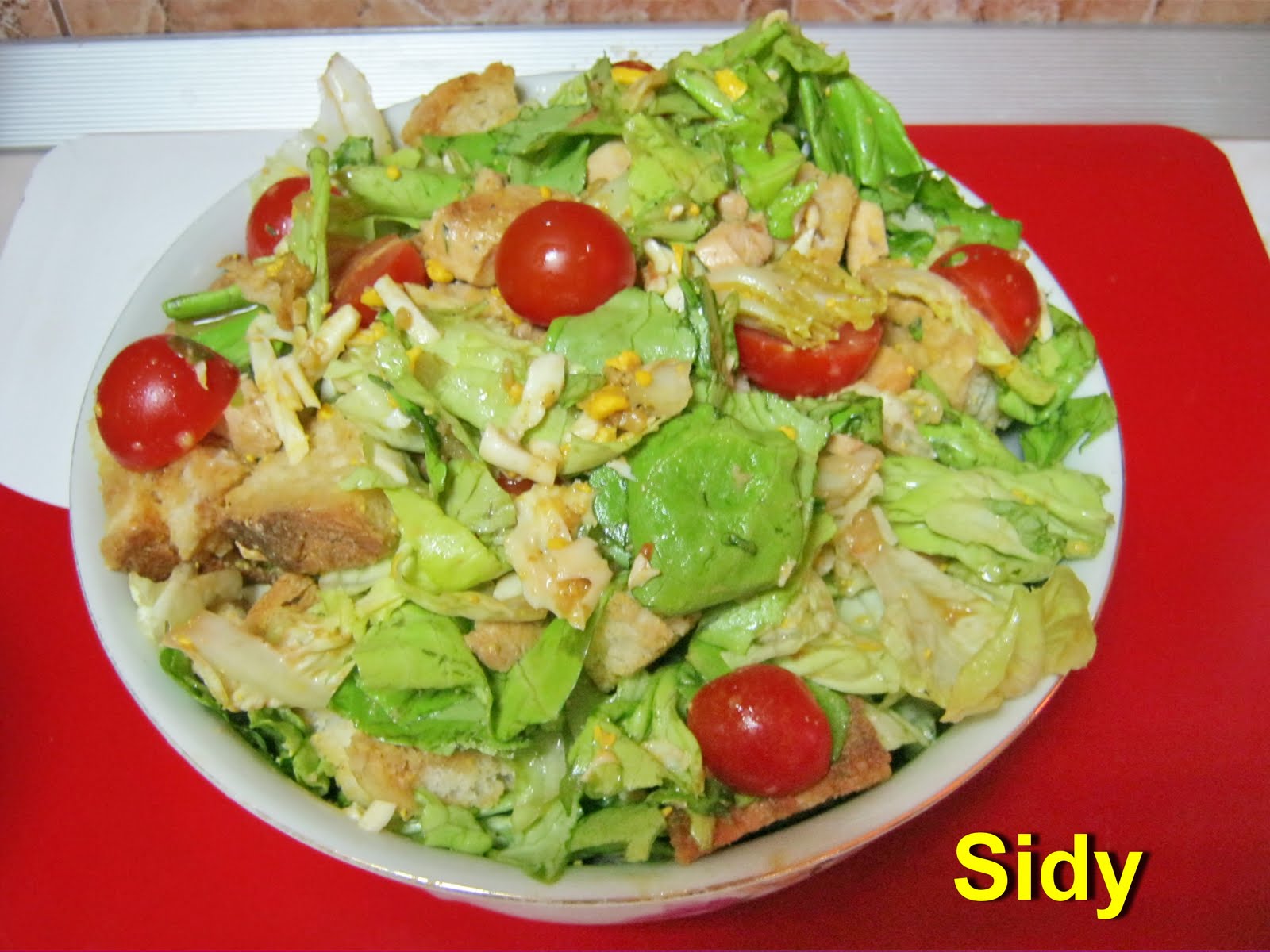 Salata Caesar cu pui « In Bucatarie La Sidy
