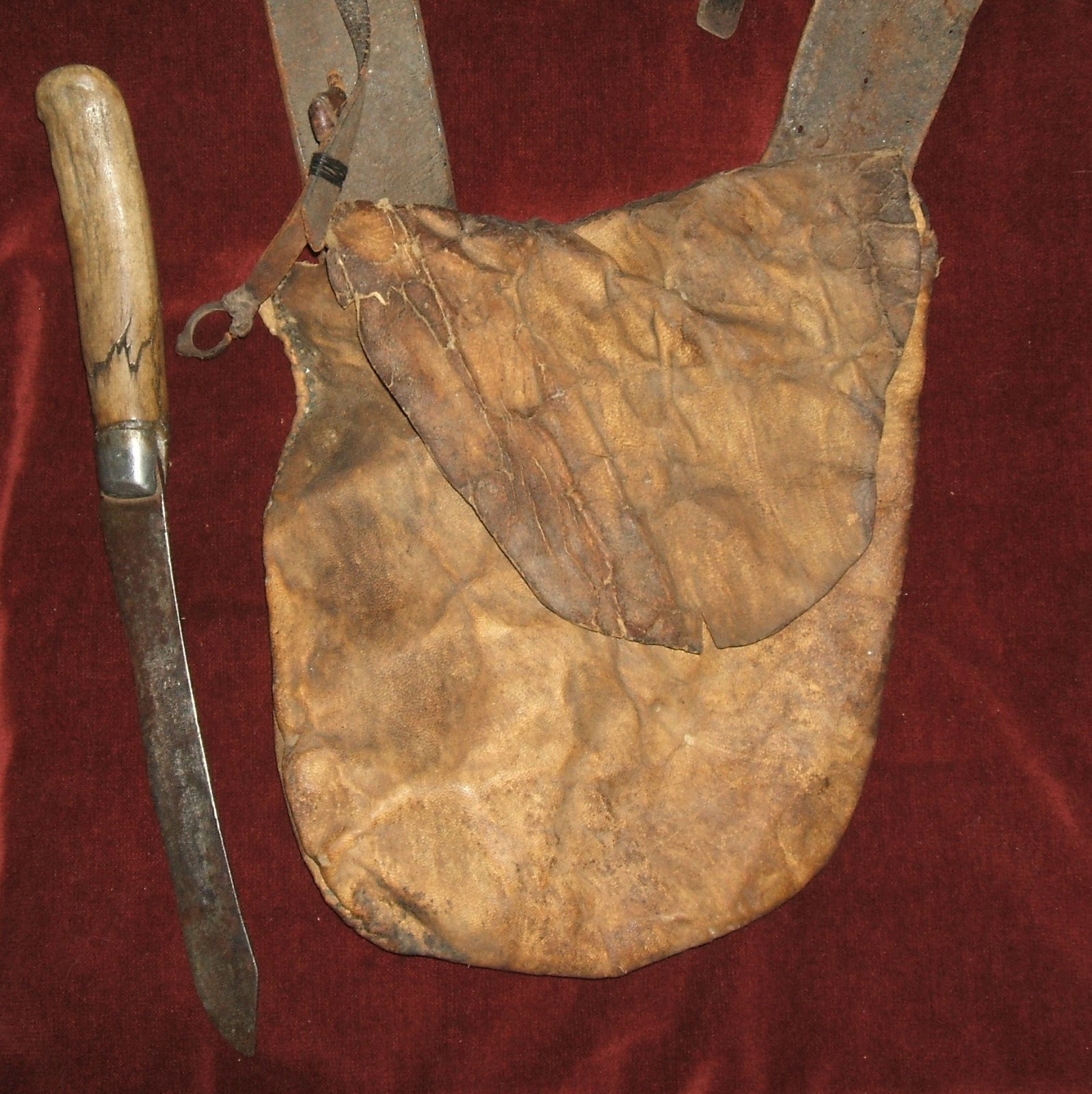 Contemporary Makers: Old Hunting Pouch