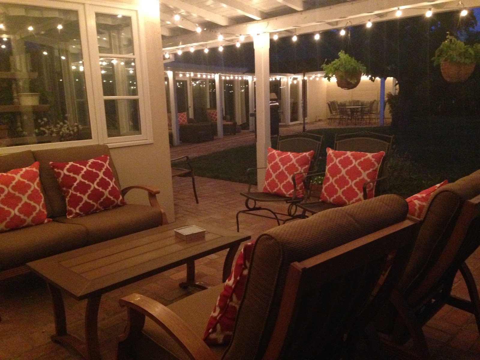 bistro lights - Knitionary