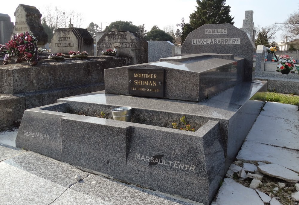 New York - London - Paris - Caudéran: the life of the legendary ...