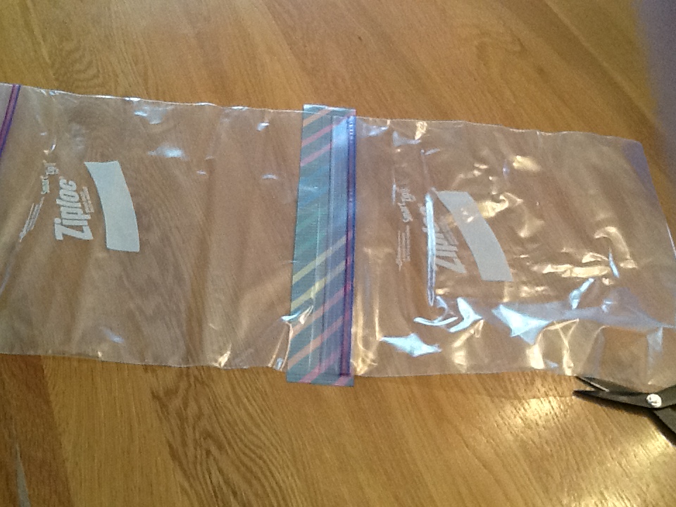 Welcome to the UNI-corner: Ziploc Baggie Quilt DIY Project
