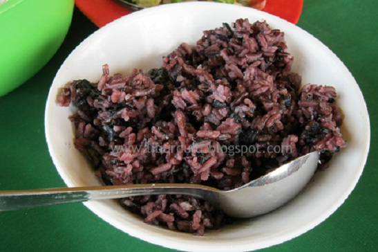 Travel Story: Pa'piong - Delicacy of Chicken Inside a Bamboo