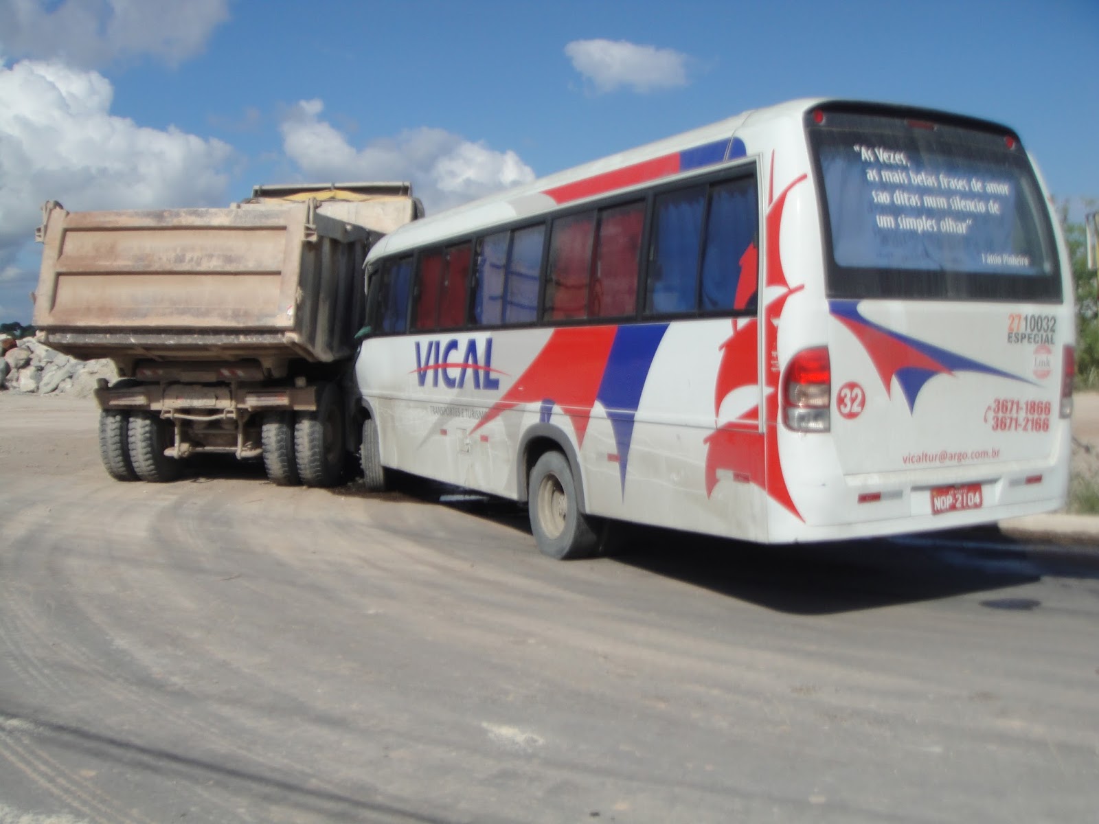 CONSULTORIA PERICIAL TRANSITO: ISSO ACONTECEU DENTRO DE UM LOTE ...