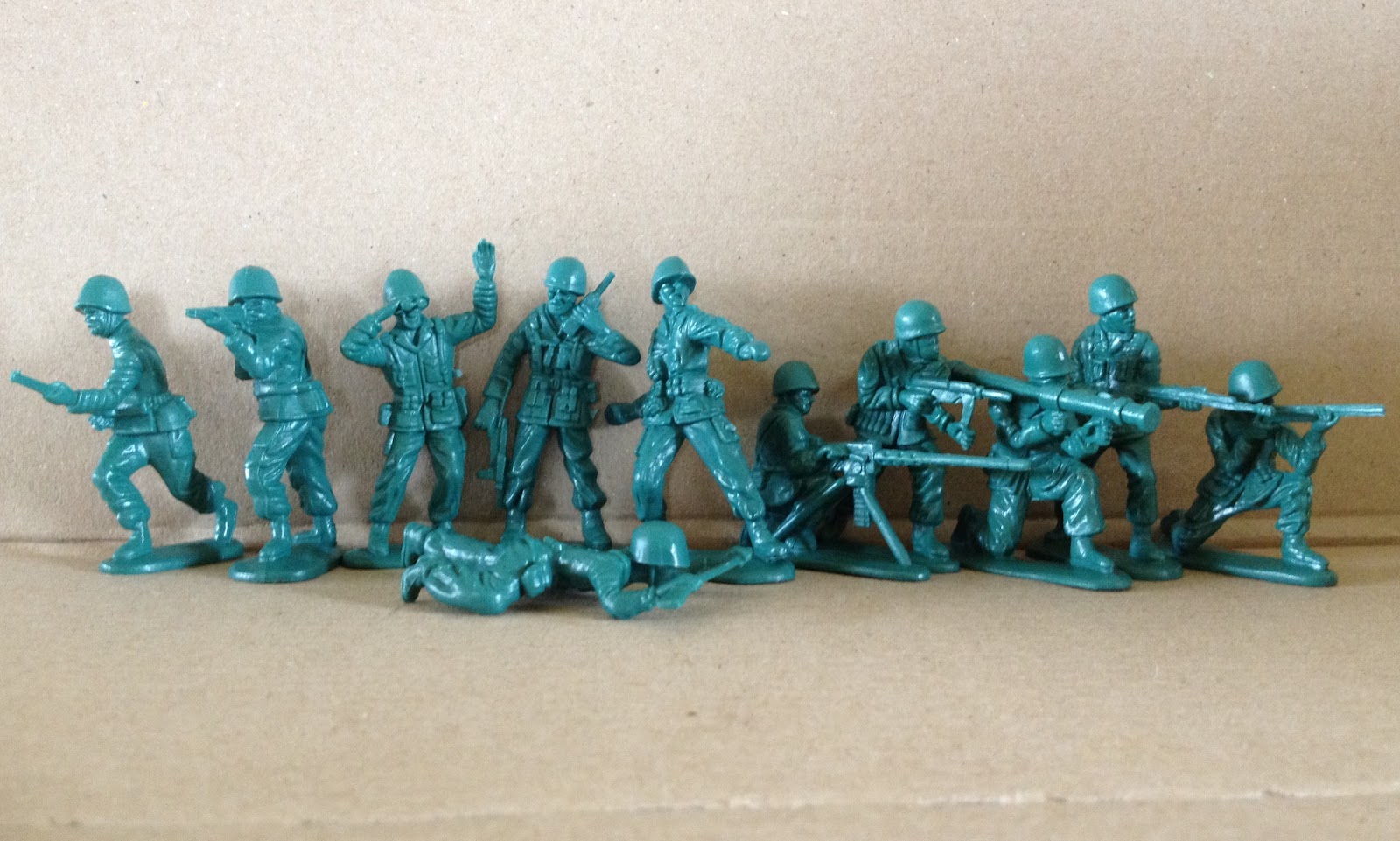 Commander of Plastic Men!: MATCHBOX 1/32 SCALE