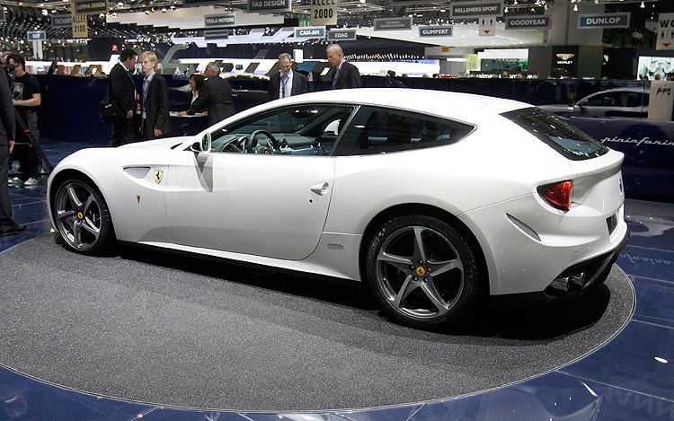 the super cars: Ferrari FF