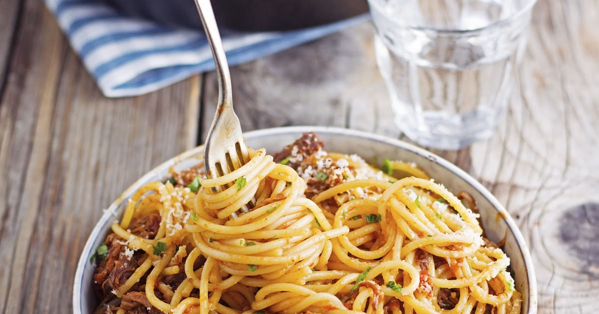 The Iron You: Crock Pot Shredded Beef Ragu