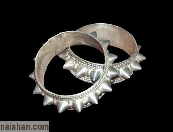 CULTURE WITH KHALID: The splendid accessories of the Omani woman's dress