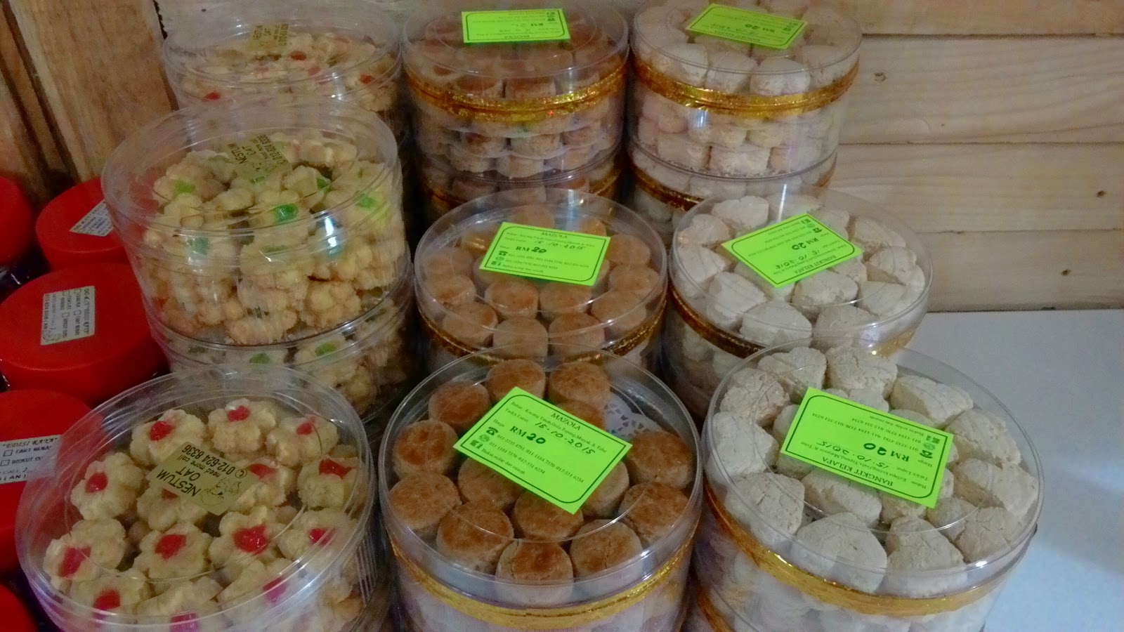 From My Desktop Section...: [SEGMEN IKLAN] Kuih/Biskut Raya Untuk Dijual!!!