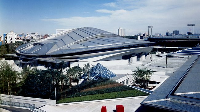 MY ARCHITECTURAL MOLESKINE®: FUMIHIKO MAKI: SPIRAL BUILDING