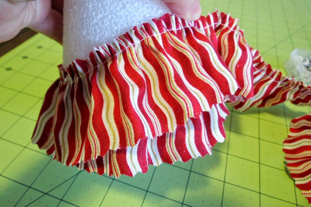 Inspired by Fabric: Tutorial: Ruffle Trees!