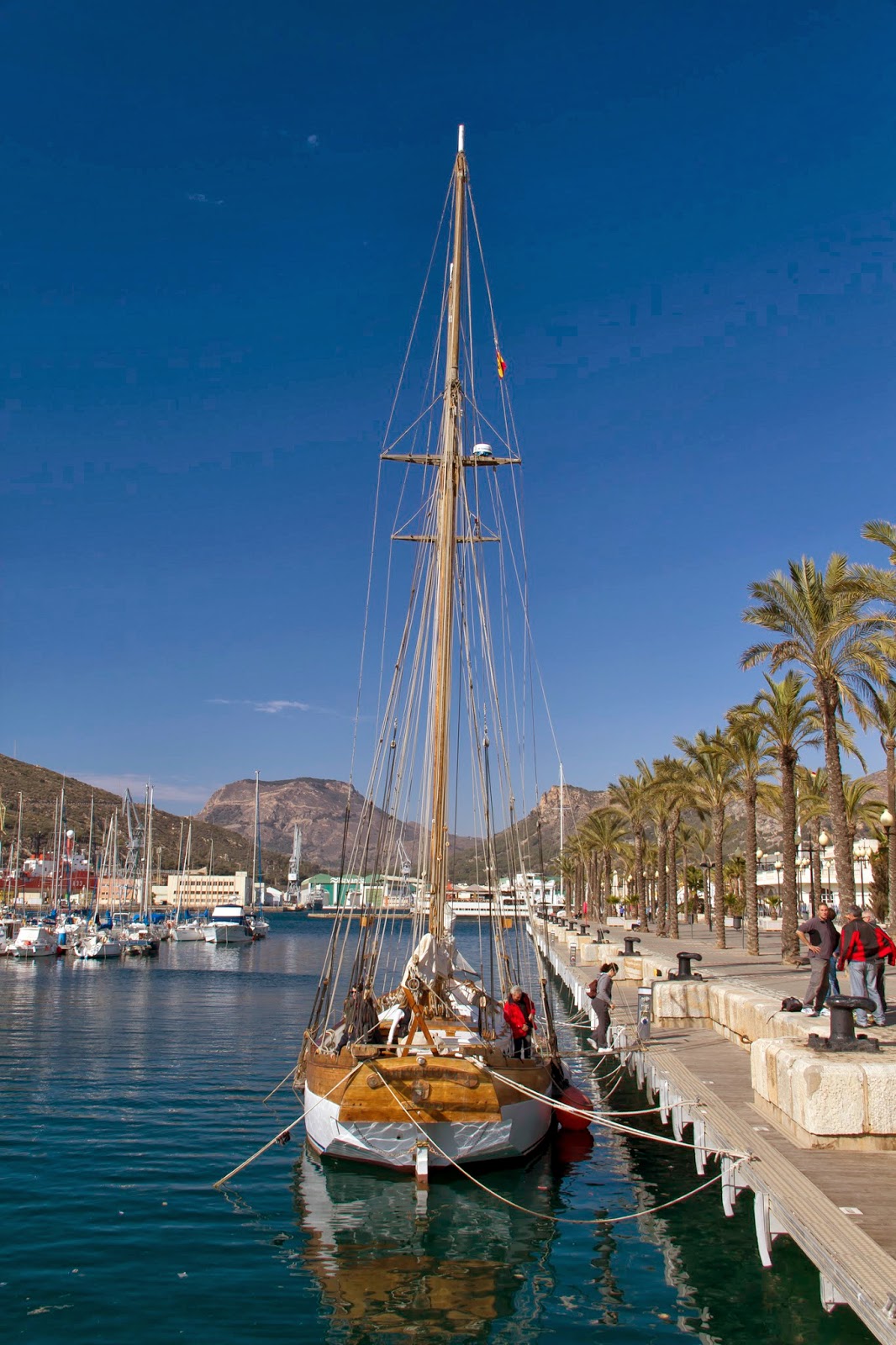 LO QUE VEN MIS OJOS: LA GOLETA BUENAVENTURA ( CARTAGENA )