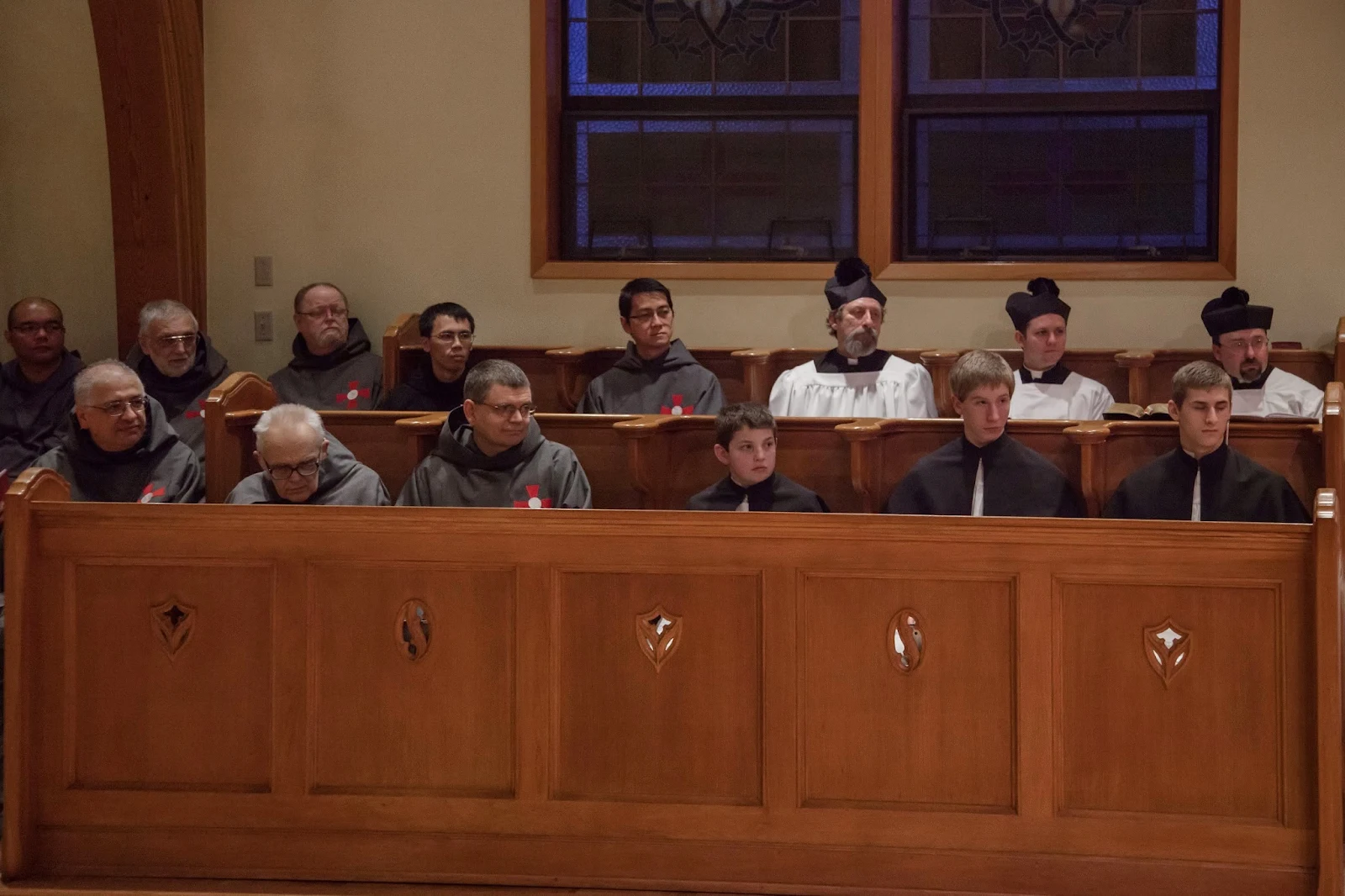 New Liturgical Movement: Pontifical Mass with Archbishop Sample of ...