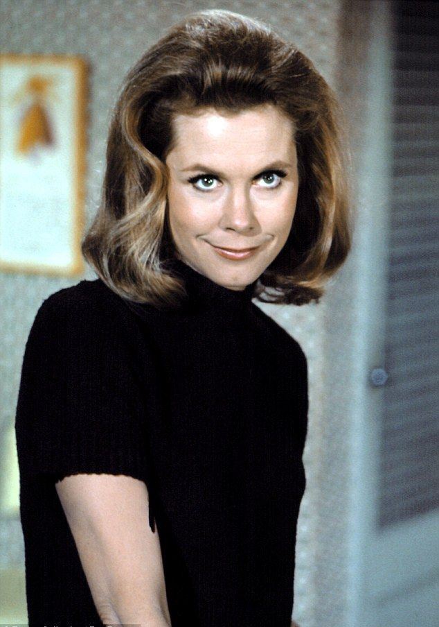 Film Noir Photos: Tracking with Closeups: Elizabeth Montgomery