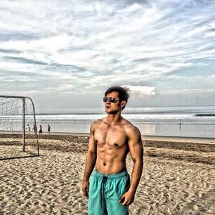 Peter: PeterFever.com