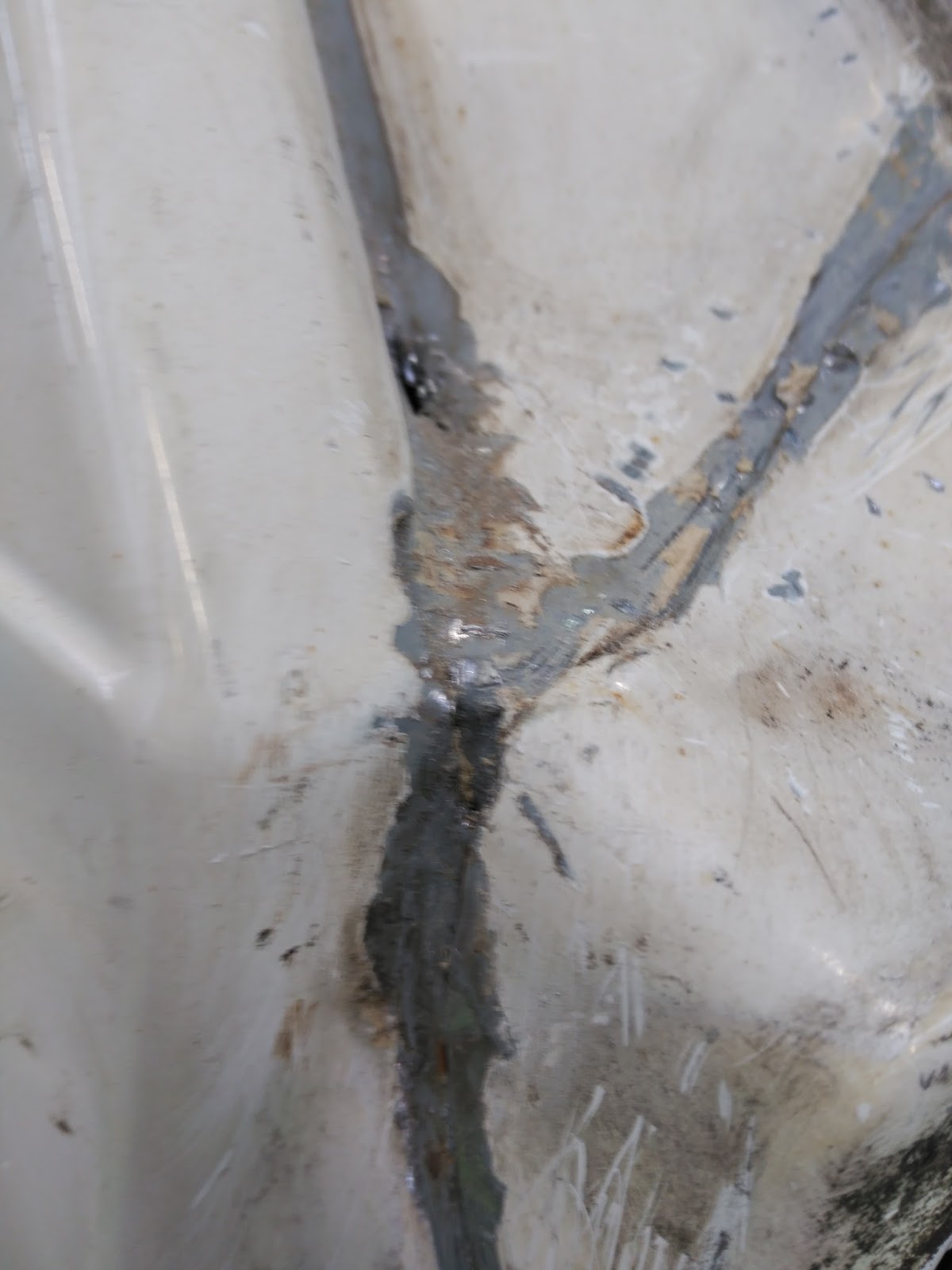 Fijos, amovibles y viceversa.....: Sustitución Parcial de Aleta trasera