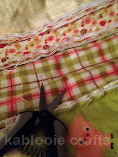 kablooie crafts: Striped Rag Quilt