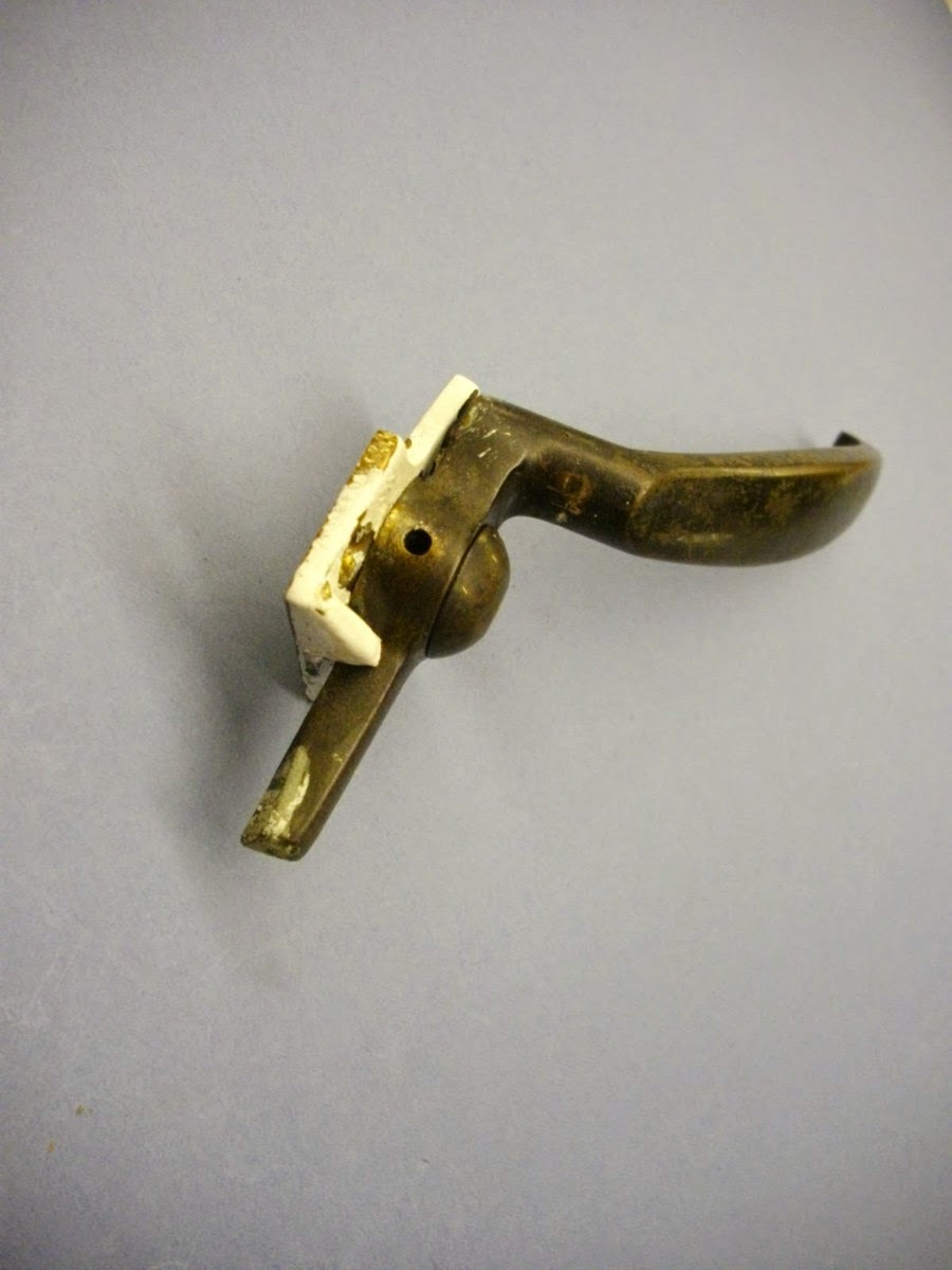 Metal Window Parts: Metal Window Handle Repair and the big sort out.