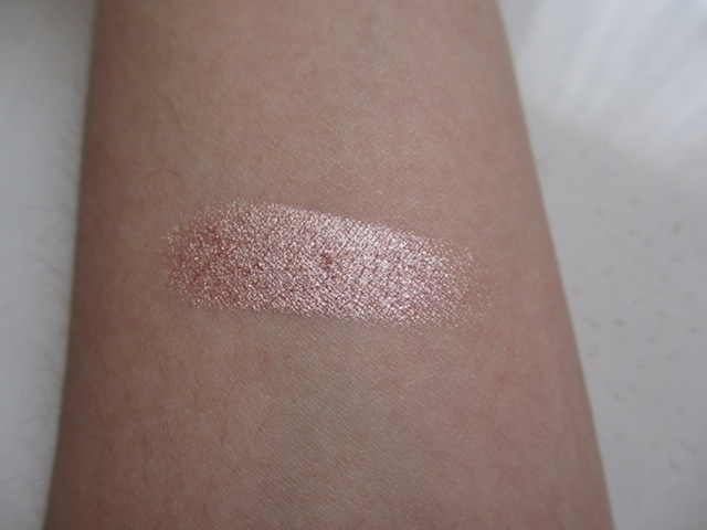 The Blackmentos Beauty Box: Rave Review: Red Earth Illusion Lights ...