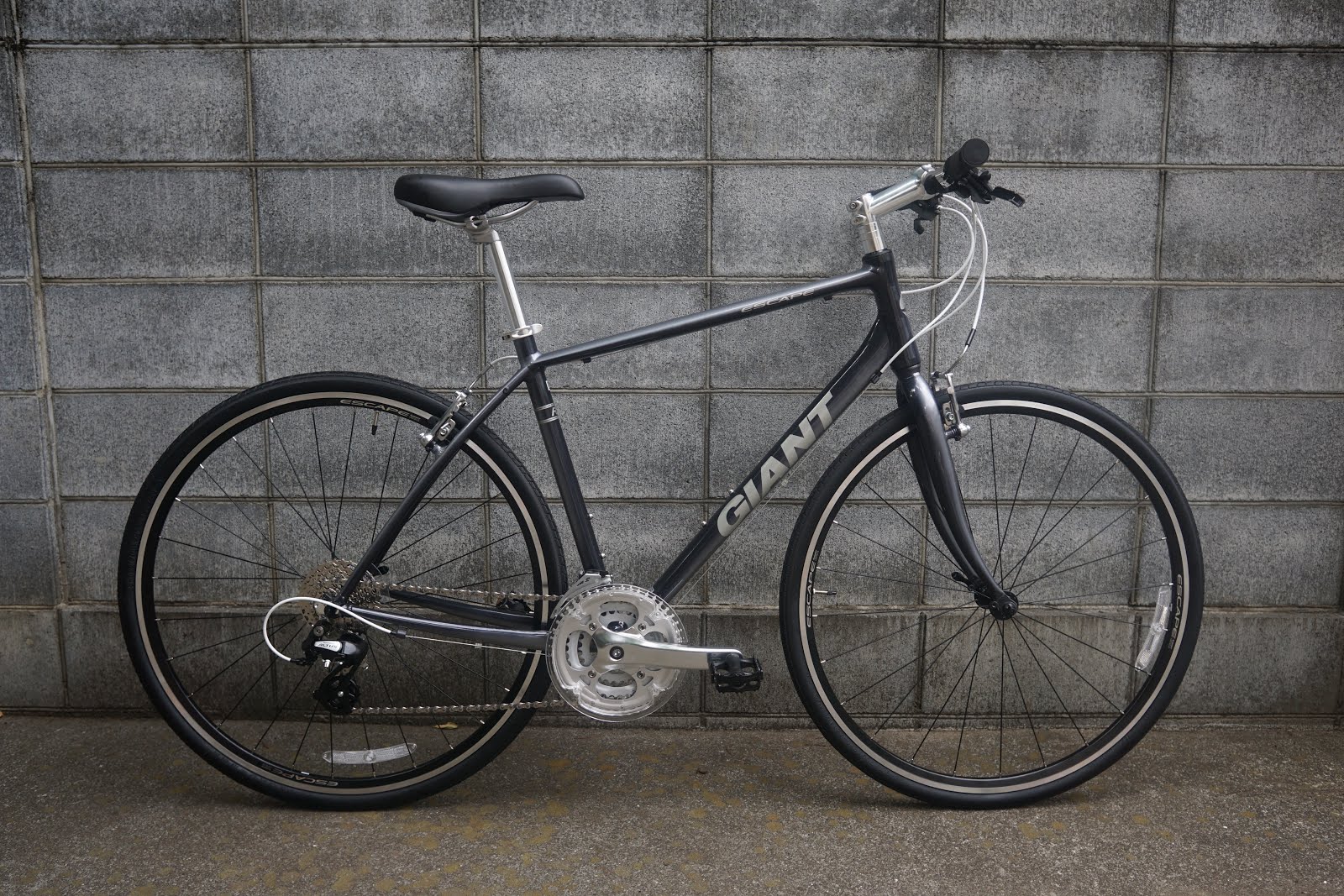 matthewcycle : 2018 GIANT ESCAPE R3 納車