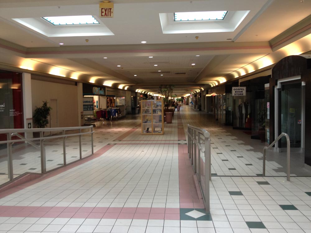 Sky City: Retail History: Fairfield Commons Mall/Eastgate Mall ...