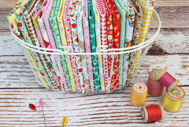Tied with a Ribbon: Penny Rose Design Team - Foldover Clutch Tutorial