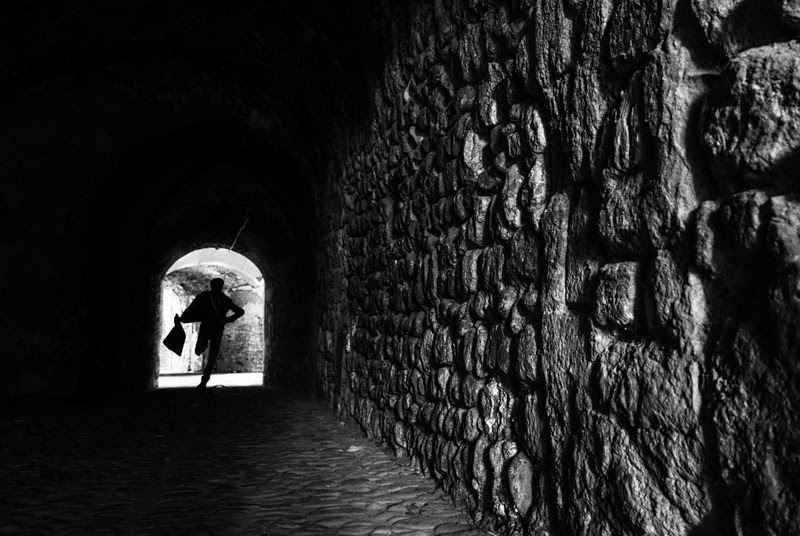 Artospective: Street Photography by Geoffrey Greslin from France.