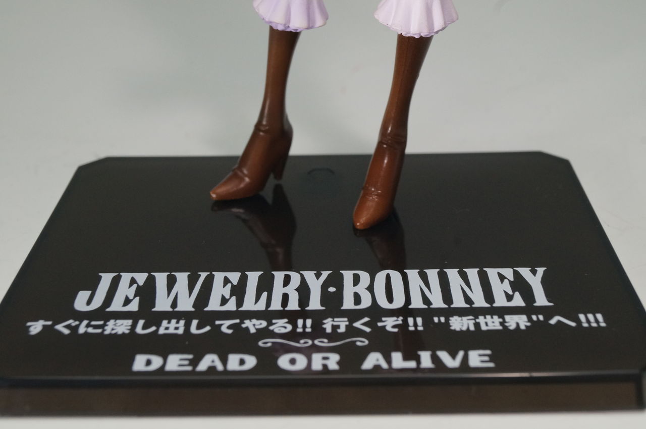 Neutron Jammer: New Release Photo Review: Figuarts ZERO - Jewelry Bonney