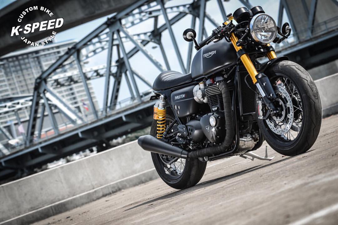 The Leg Burner & the Darkster - RocketGarage - Cafe Racer Magazine