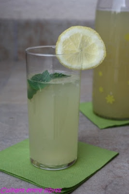 Cuinant entre llibres: Llimonada a la menta