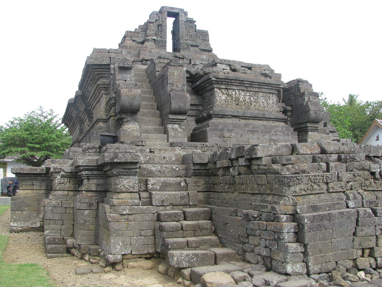 Halmahera Company: Sejarah Candi Jago