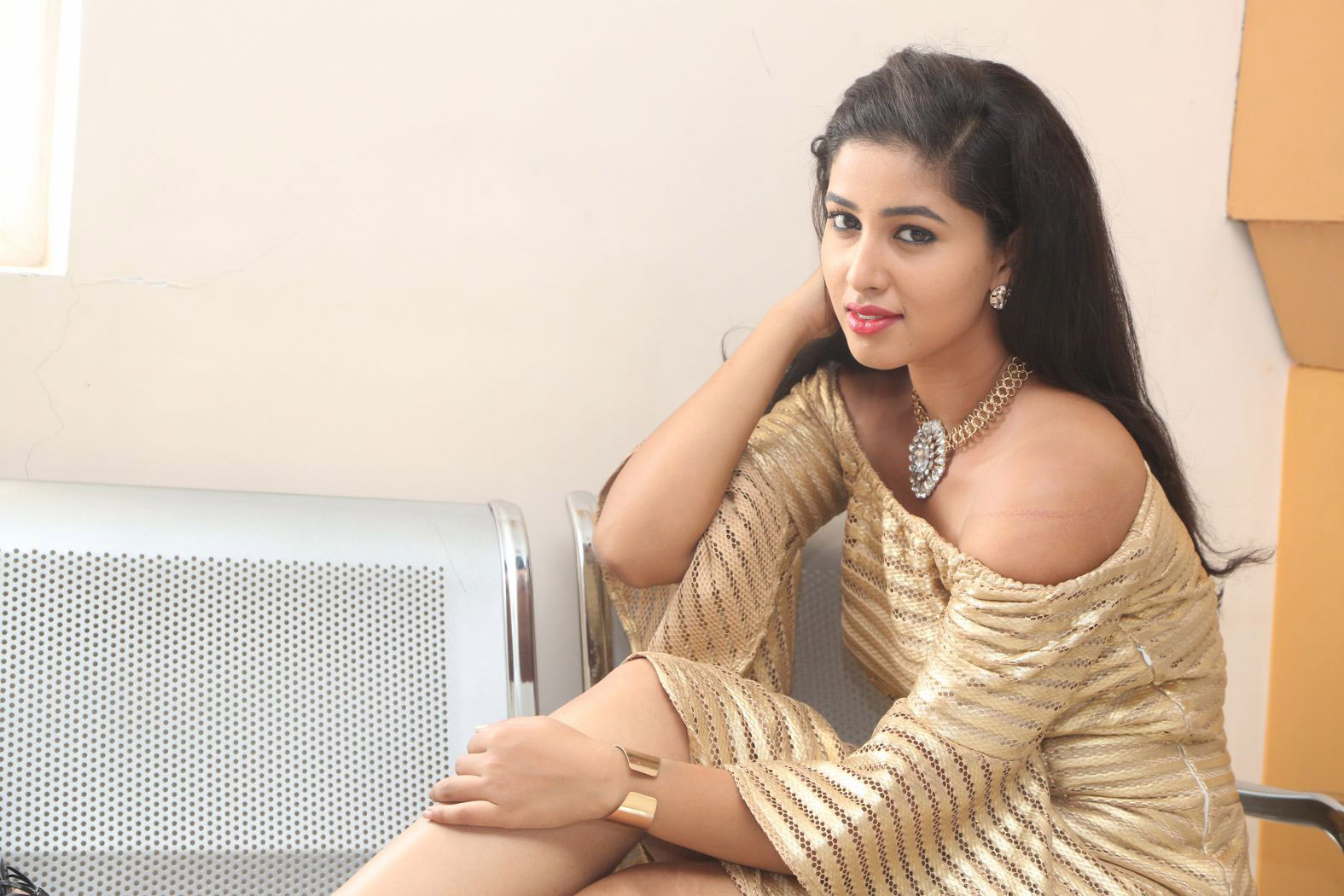 Pavani Reddy at Lovers Club Movie Teaser Launch - South Indian Actress