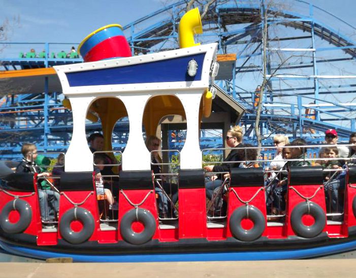 Pennsylvania & Beyond Travel Blog: Family Fun at Kings Dominion ...