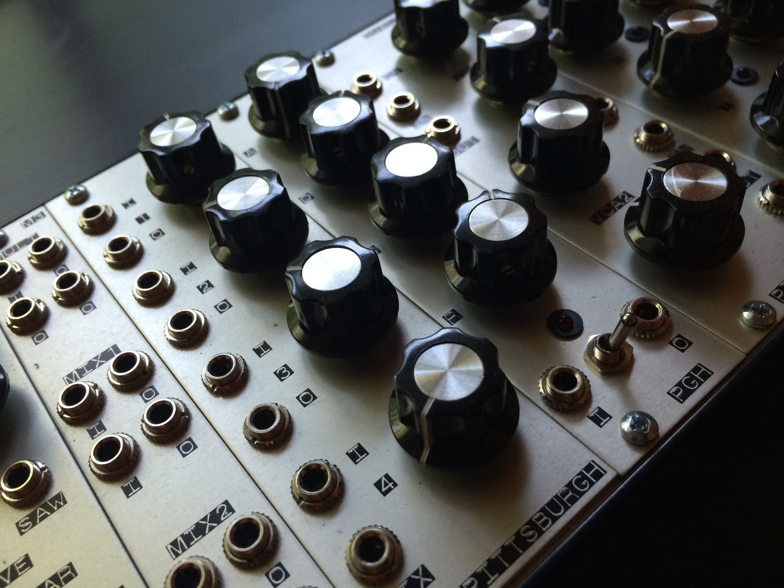 MATRIXSYNTH: Pittsburgh Modular Cell [90] Foundation Desktop Expander ...