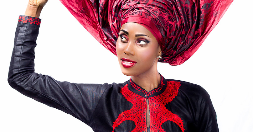 Swahili Land: kitambaa cha kichwa