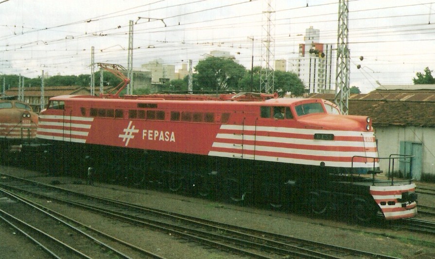 TrainWatchersJournal: How Do You Say "Little Joe" in Portuguese