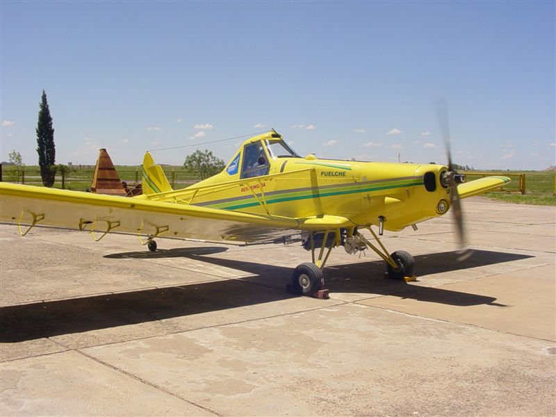 Desarrollo y Defensa: Avión PA-25 Puelche