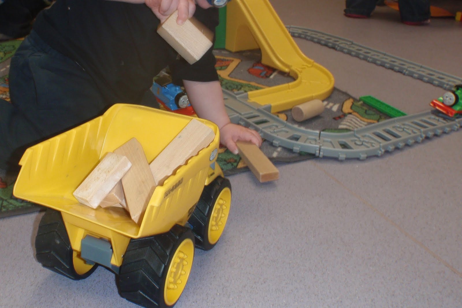 Schemas in Action at Thanet Early Years Project: Lets all TRANSPORT!