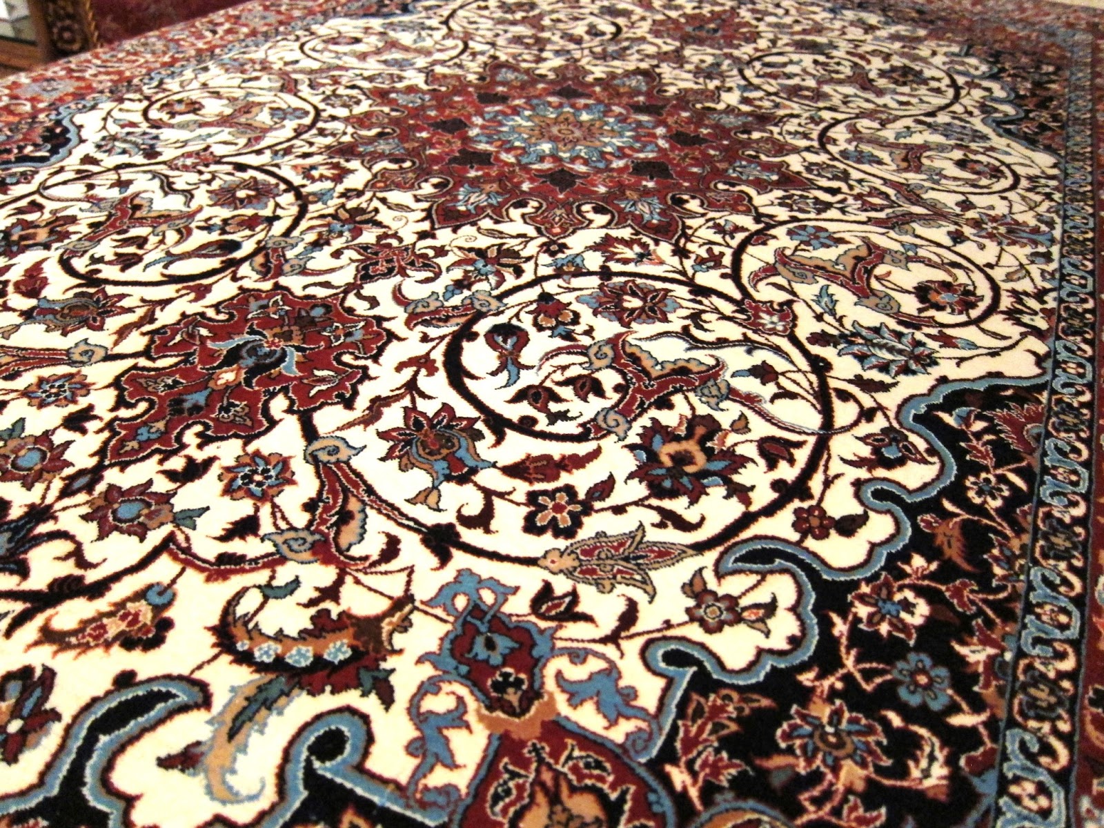 Seirafian Carpet - فرش صيرفيان: January 2013