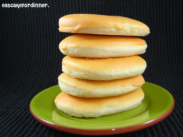 Eat Cake For Dinner: KNEADERS SUGAR COOKIES