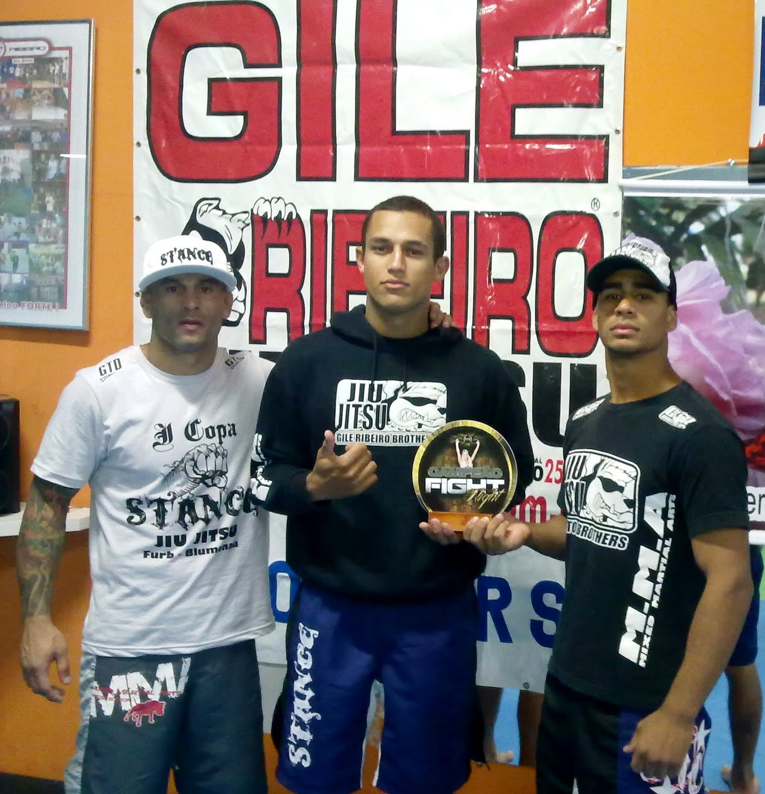 ACESSE O SITE: WWW.MMASUL.COM.BR: Gile Ribeiro Brothers revela duas ...