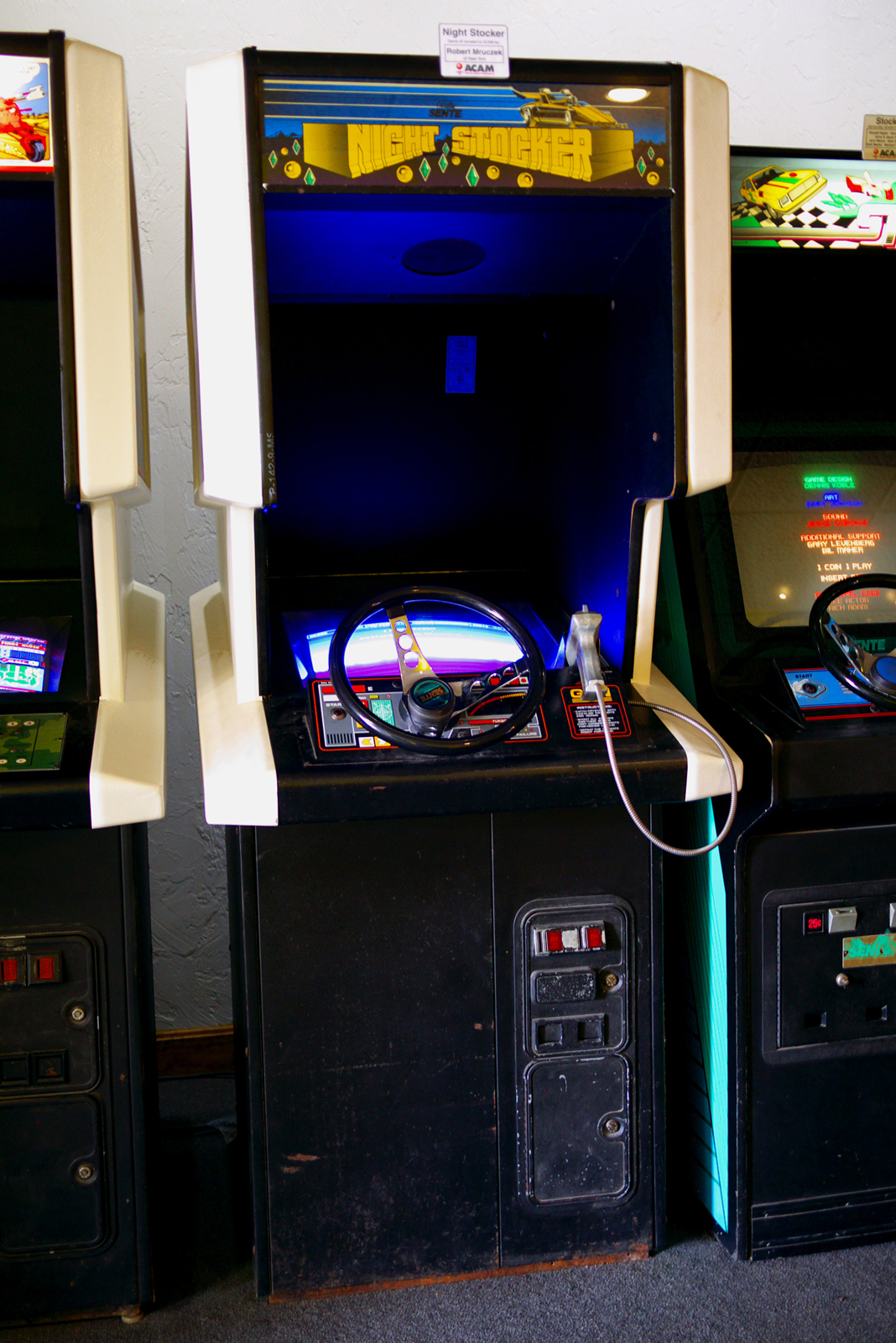 Vault 1541: Funspot: The Largest Arcade in the World!