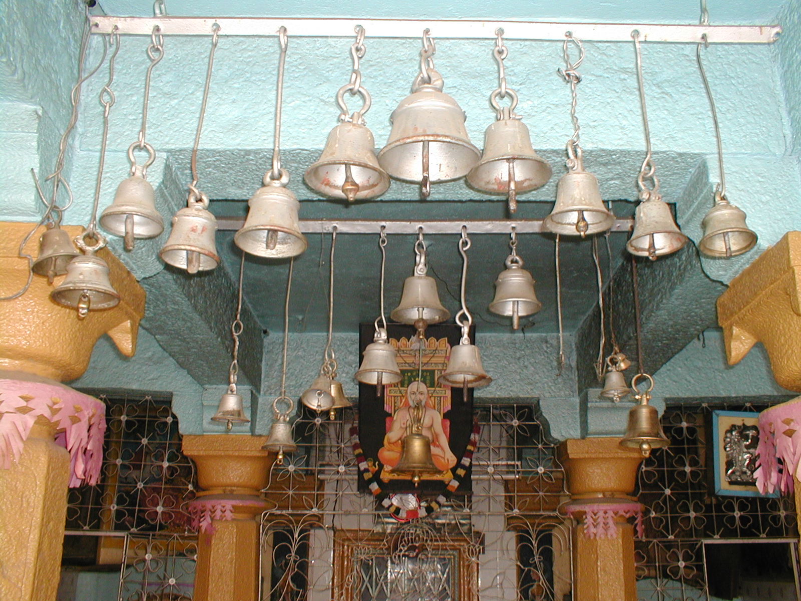 My Travel experiences through Photos.: Ramling Temple - Halkarni, Tal ...