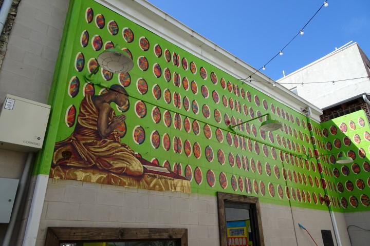 Walkabout With Wheels Blog: Fishbone Alley in Downtown Gulfport ...