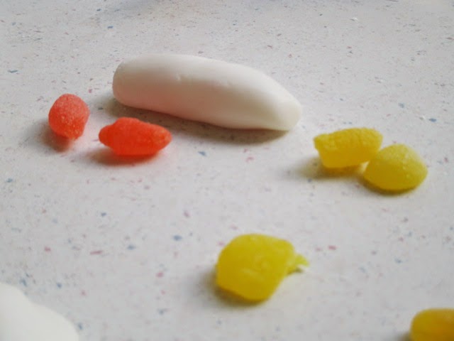 Harvest Moon by Hand: Making Homemade Jelly Mints (Tutorial)