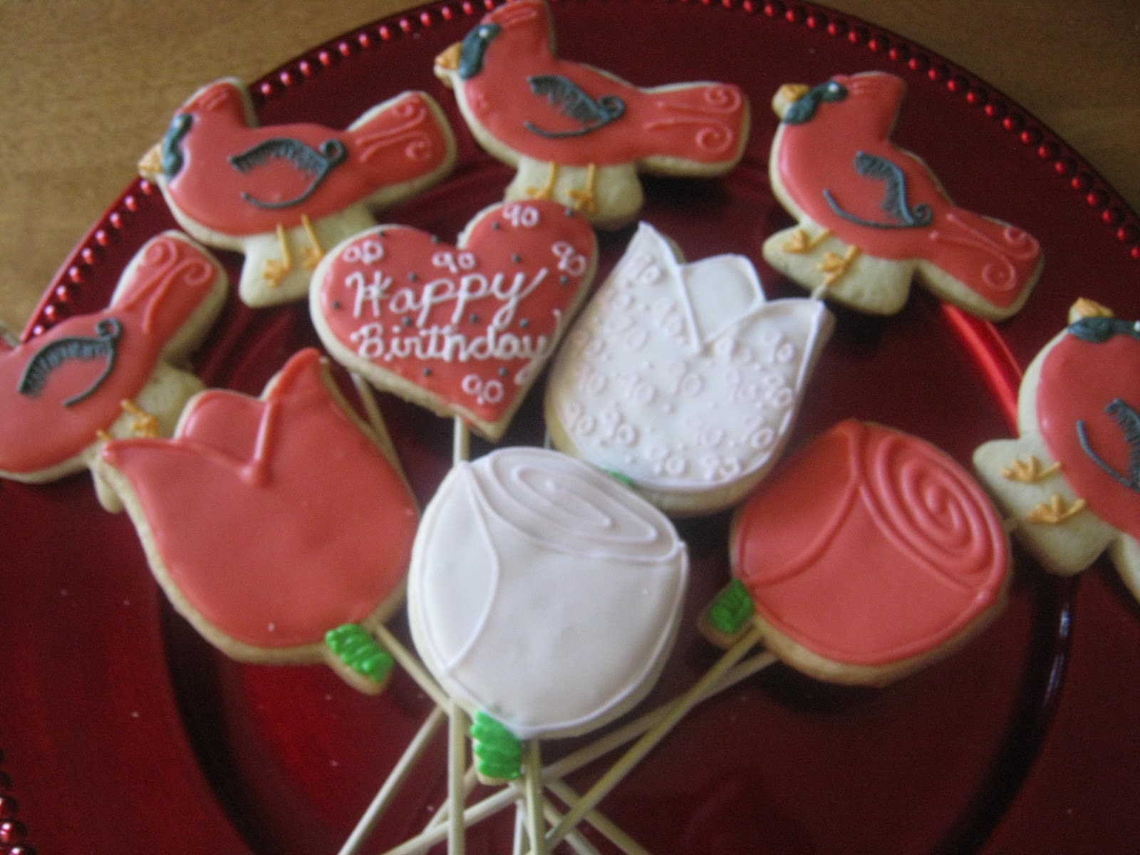 Decorated Delectables: Cardinal Cookie Bouquet