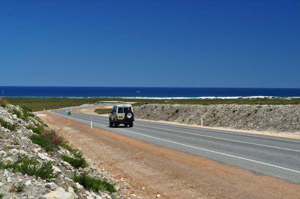 4 Essential Tips for Driving Holidays in Australia ~ Travelphant Travel ...