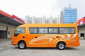 Modifikasi Mobil Isuzu ELF Keren 2015